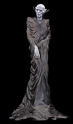 Gothic Vampire 1/6 Scale Resin prepainted kit